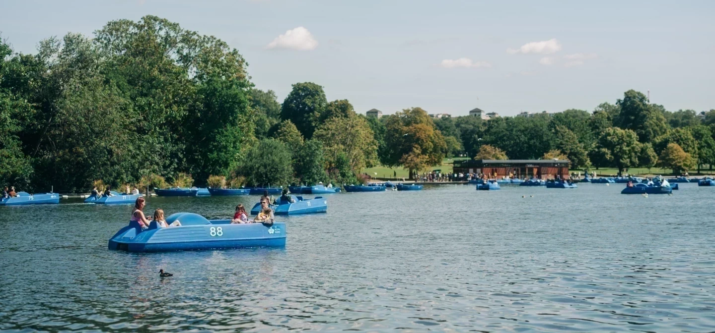 Boating on The Serpentine | The Royal Parks
